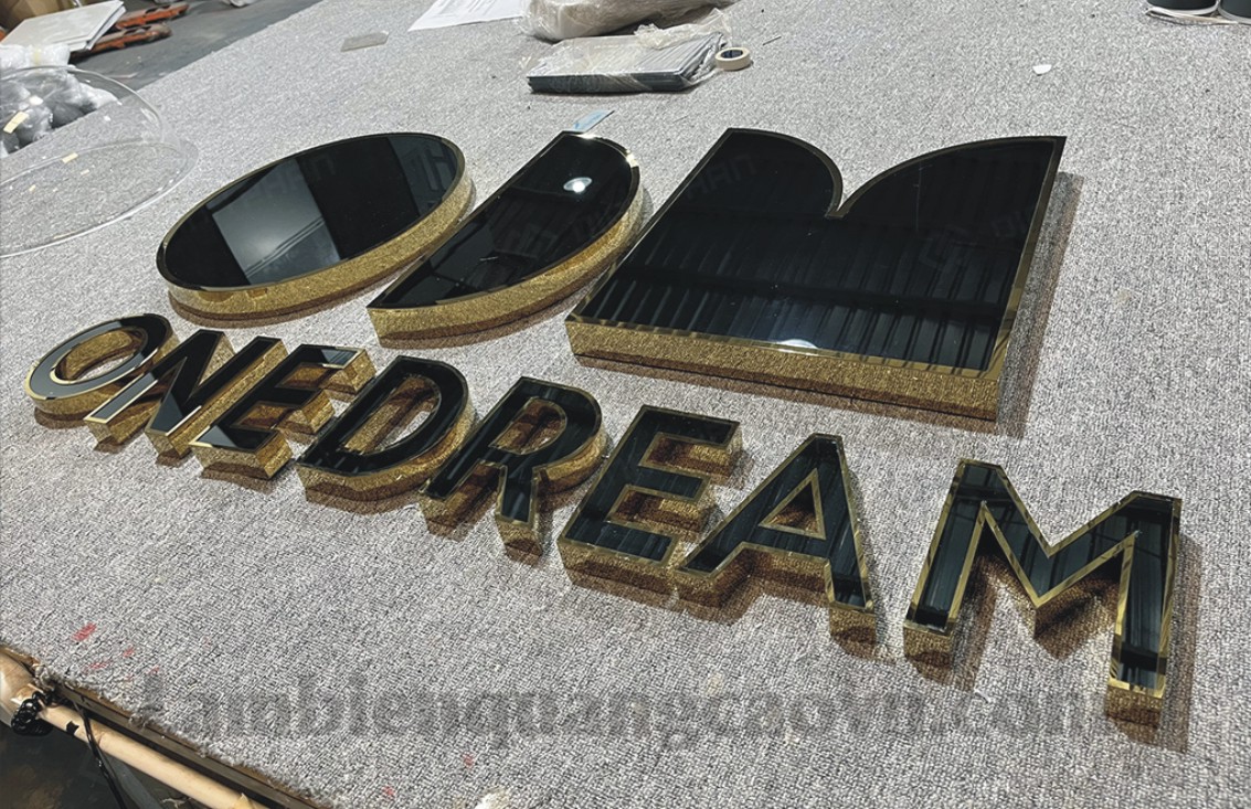 Làm biển hiệu chữ inox đen mới nhất 2025 - Làm biển quảng cáo